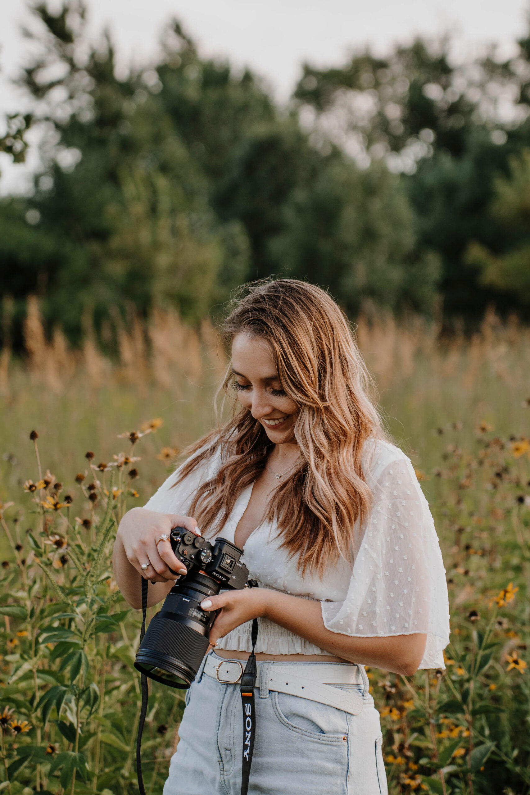 Dynamic Imagery by Becca – Midwest portrait and commercial photographer.