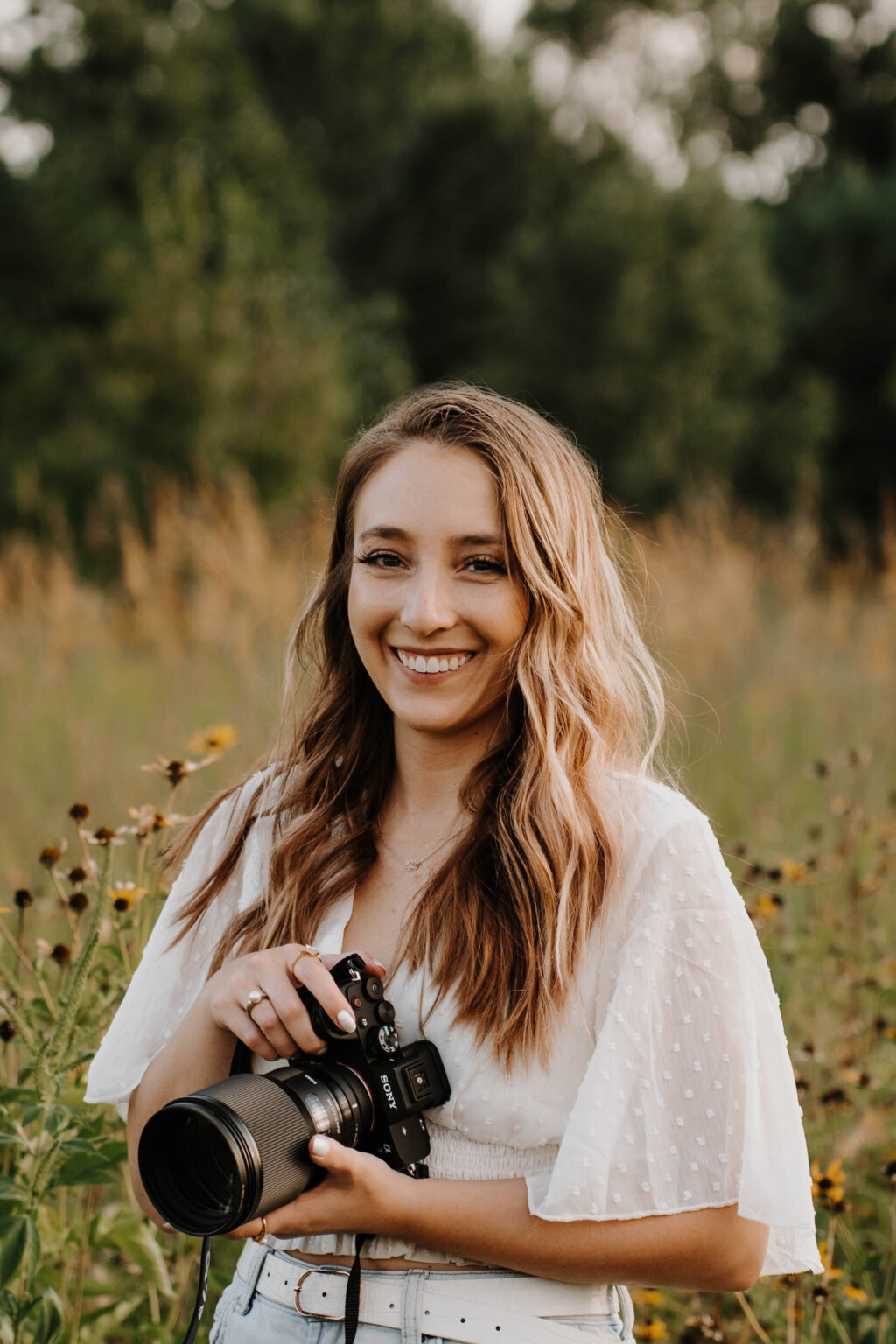 Dynamic Imagery by Becca – Midwest portrait and commercial photographer.